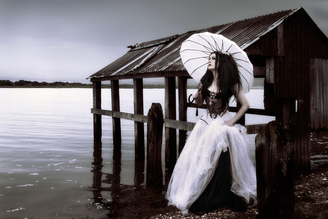 Classic Edwardian S-curve Corset | Morua Corsetry & Couture